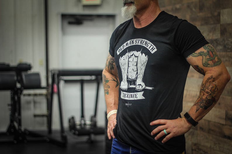 Old Man Strength, Trainee - Powerlifting / Crossfit Unisex/men's Short ...