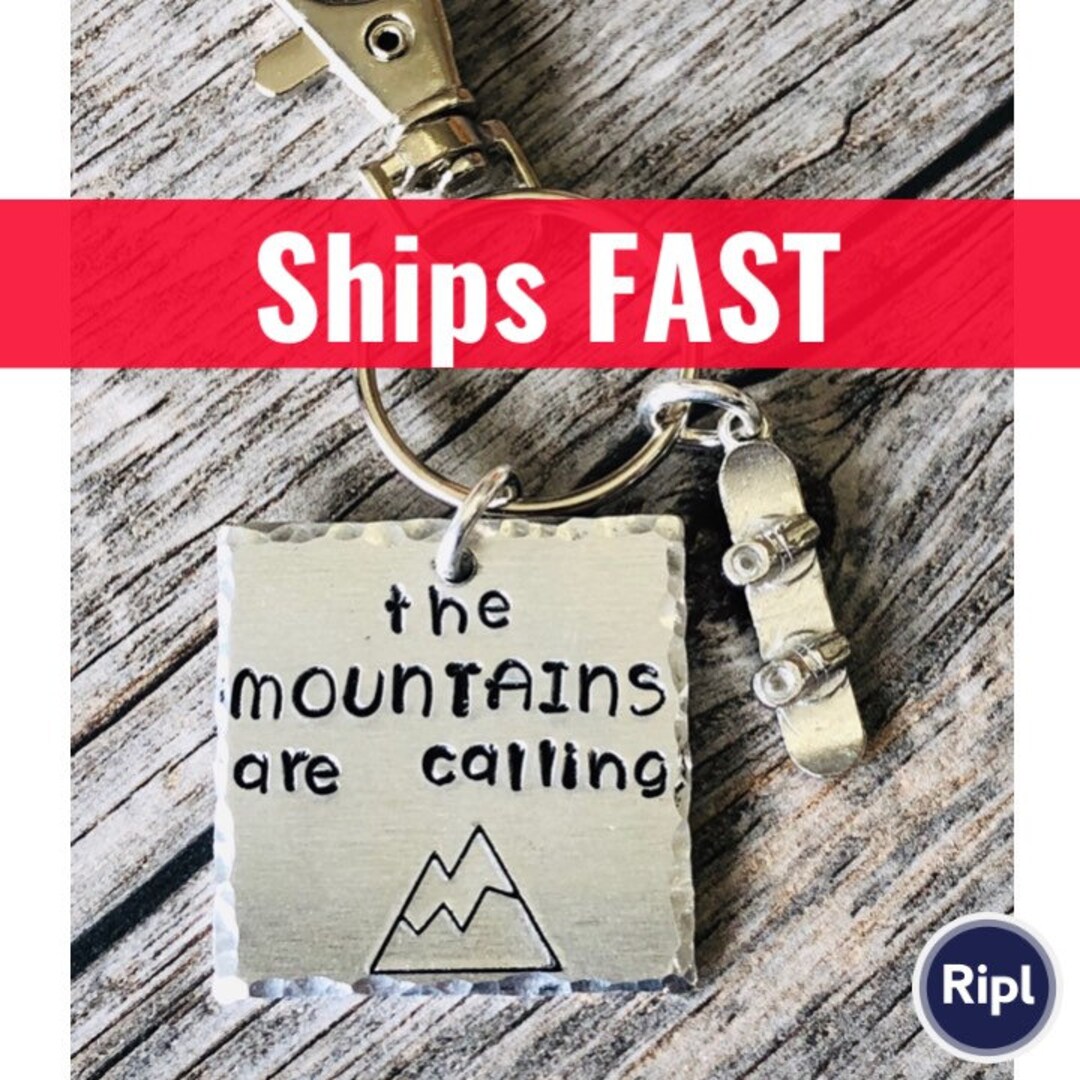 Snowboarder Keychain the Mountains Are Calling - Etsy