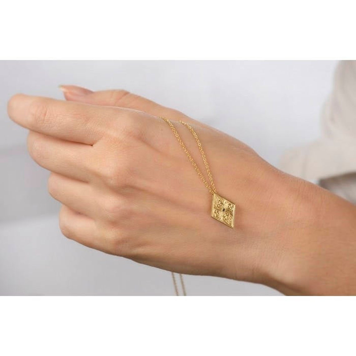 Engraved Floral Rhombus Solid Gold Pendant Necklace - Etsy UK