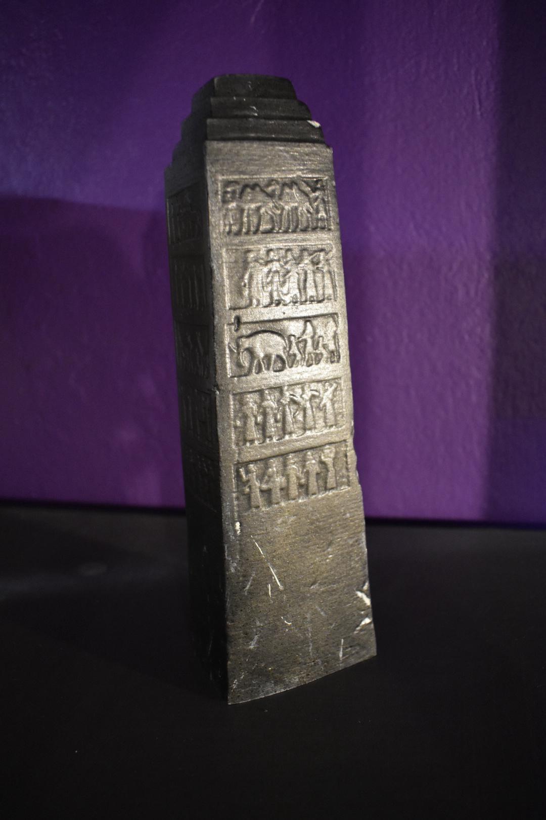 Black Obelisk Of Shalmaneser Iii Replica Ancient Assyrian Decor 25 Cm