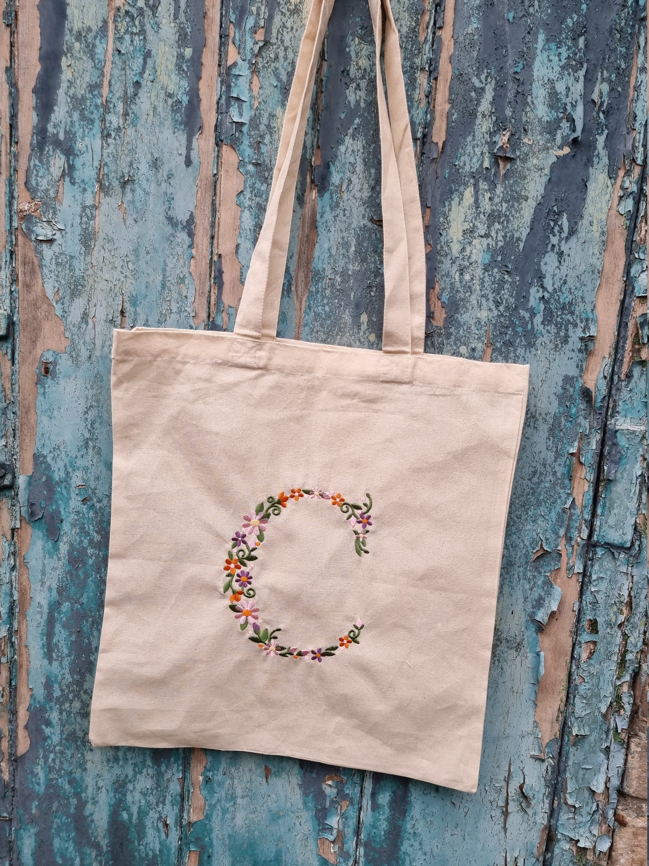Personalised Floral Initial Embroidered Black or Natural Tote - Etsy