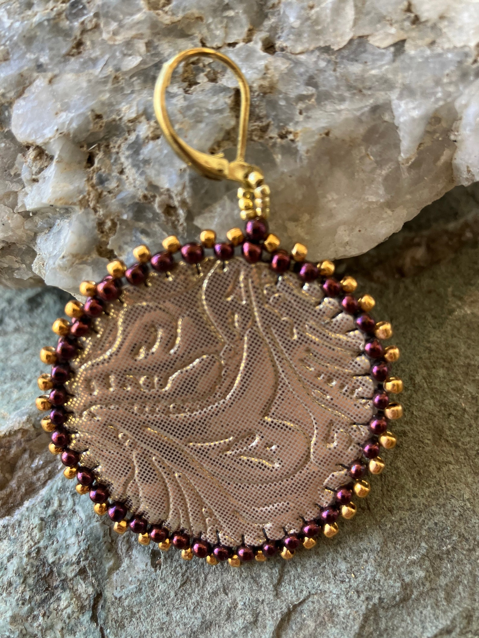 Targe Earring Kit Made With Vintage Cab and Bubble Wrap Tutorial - Etsy