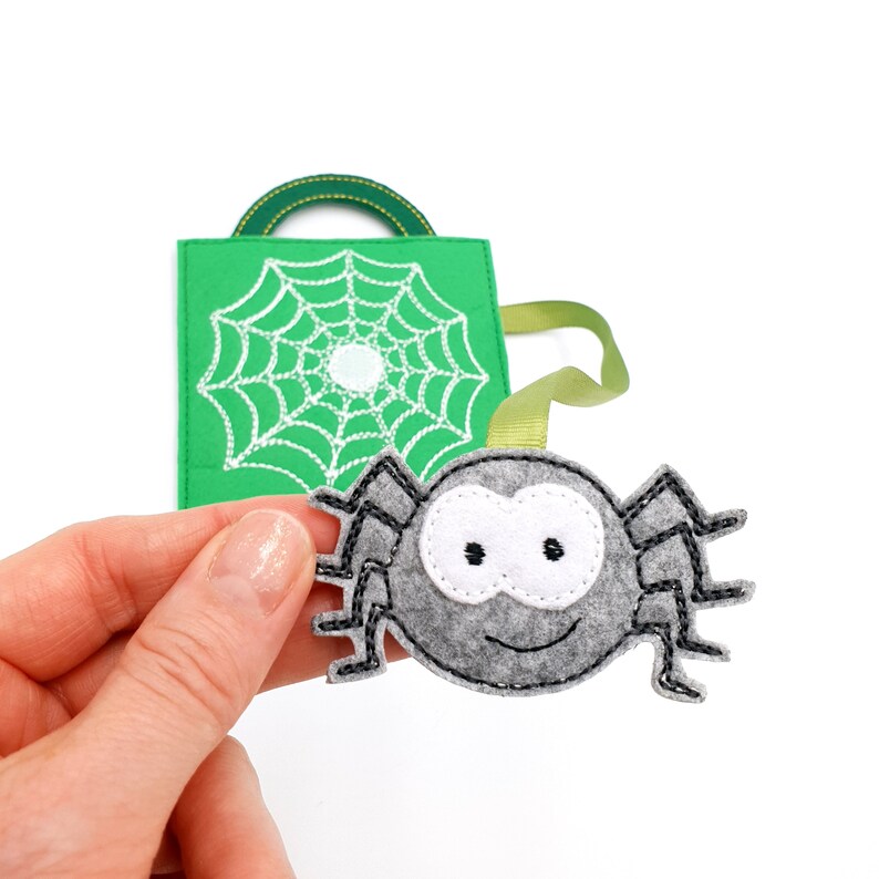 Spider Quiet Book Page ITH Embroidery Design, Velcro Web Felt Activity ...