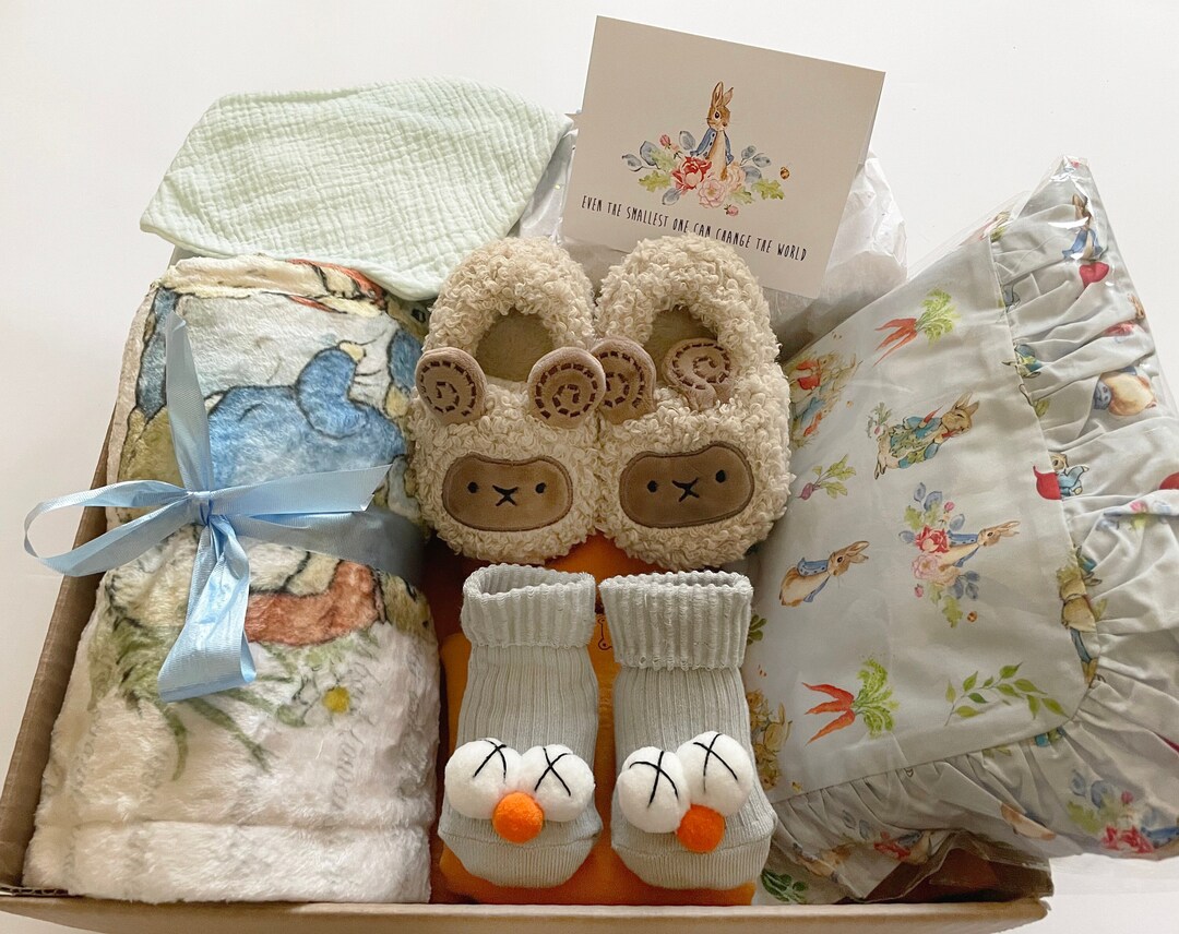 Newborn Gift Set, Baby Shower Gift Box, Peter Rabbit Nursery Baby Gift ...