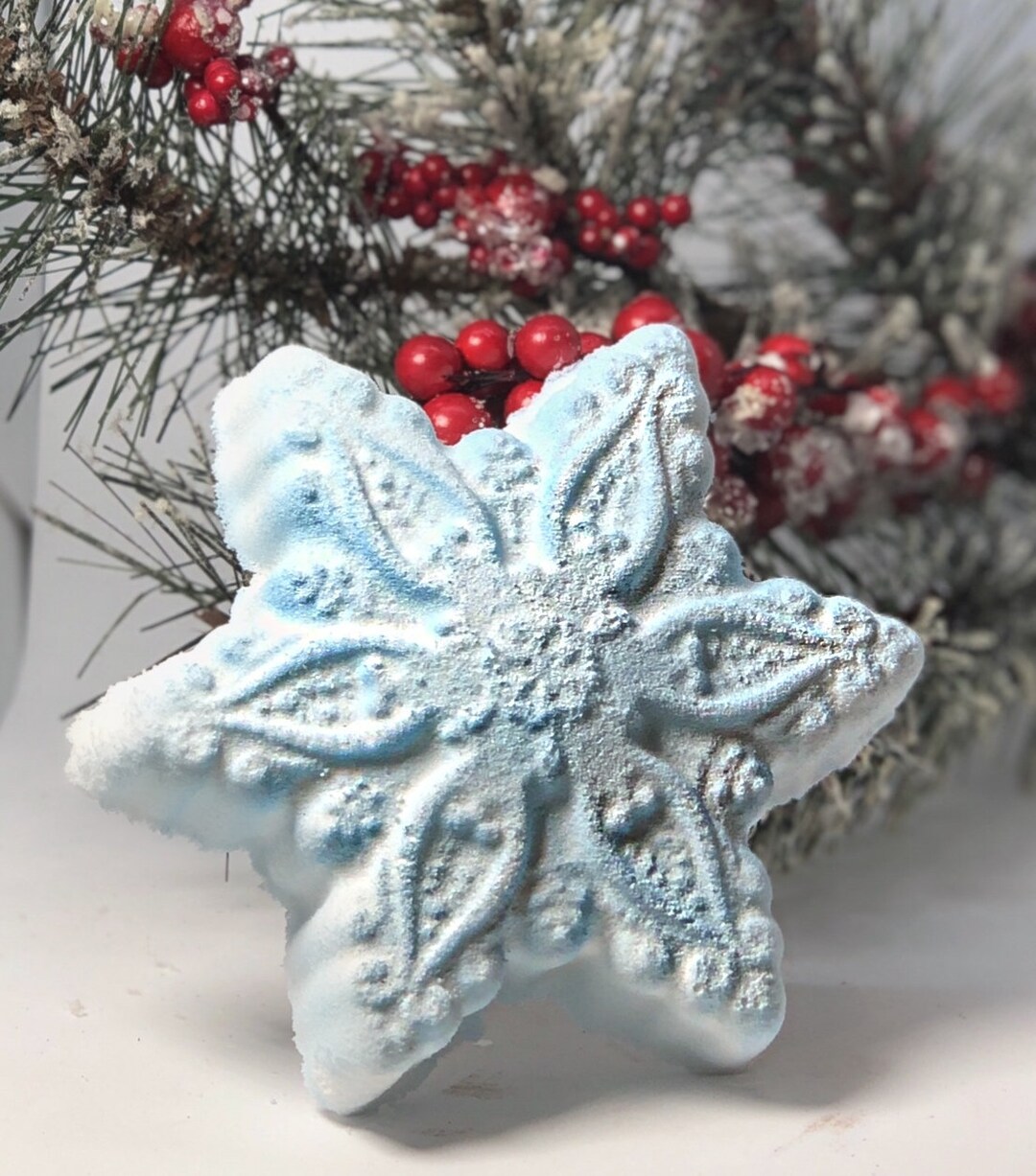Frosted Snowflake Bath Bomb - Etsy