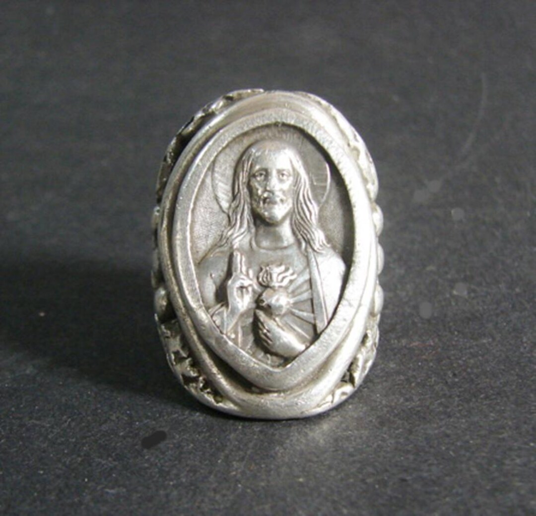 Huge Religious Sterling Ring, Sacred Heart of Jesus, Vintage - Etsy