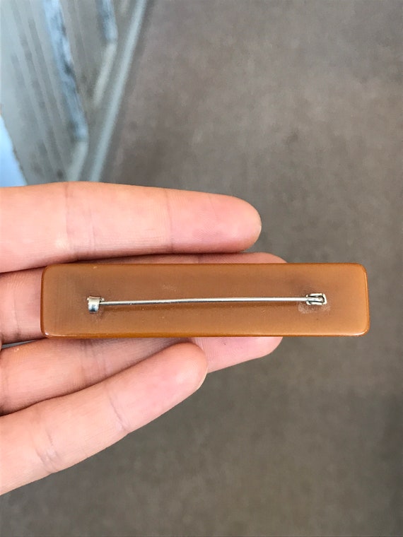 Vintage Rectangular Golden Brown Bakelite Brooch with… - Gem