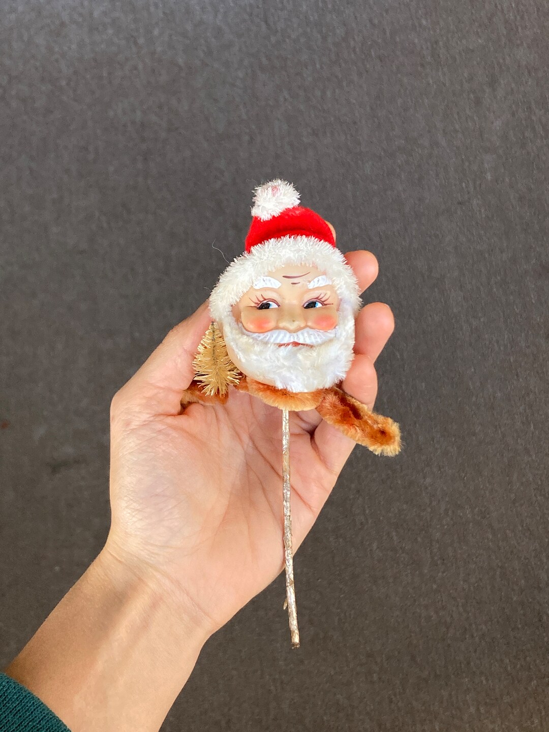 Vintage Santa Wreath Decoration With Pipe Cleaner Arms and Beard ...