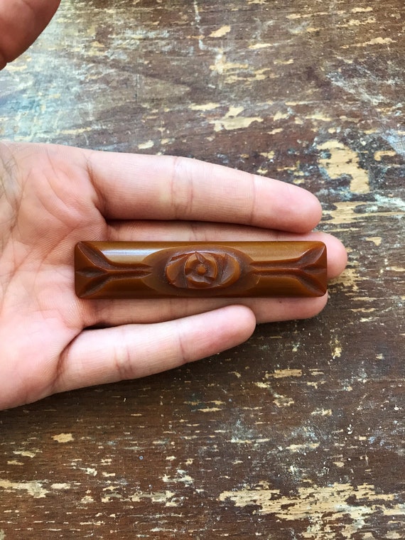 Vintage Rectangular Golden Brown Bakelite Brooch with… - Gem