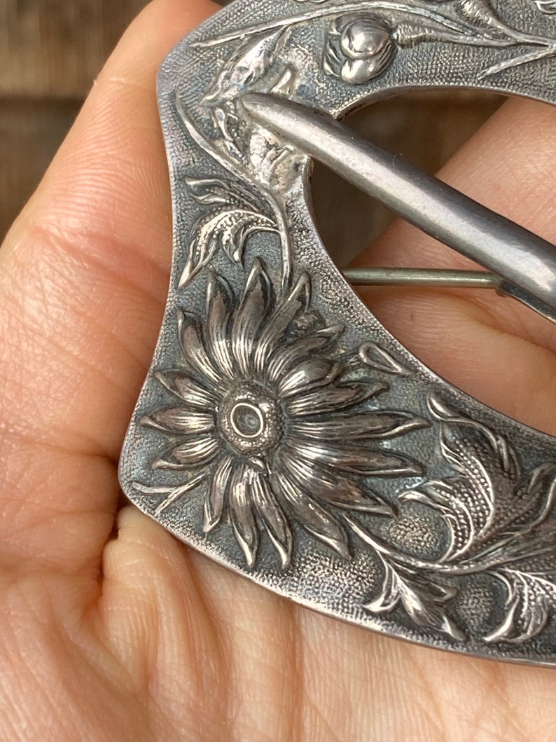 Vintage Art Nouveau Style Steiff Sterling Repousse Sash Buckle Brooch ...