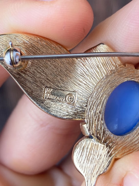 Rare Vintage Crown Trifari Jelly Belly Jewelry Set wi… - Gem