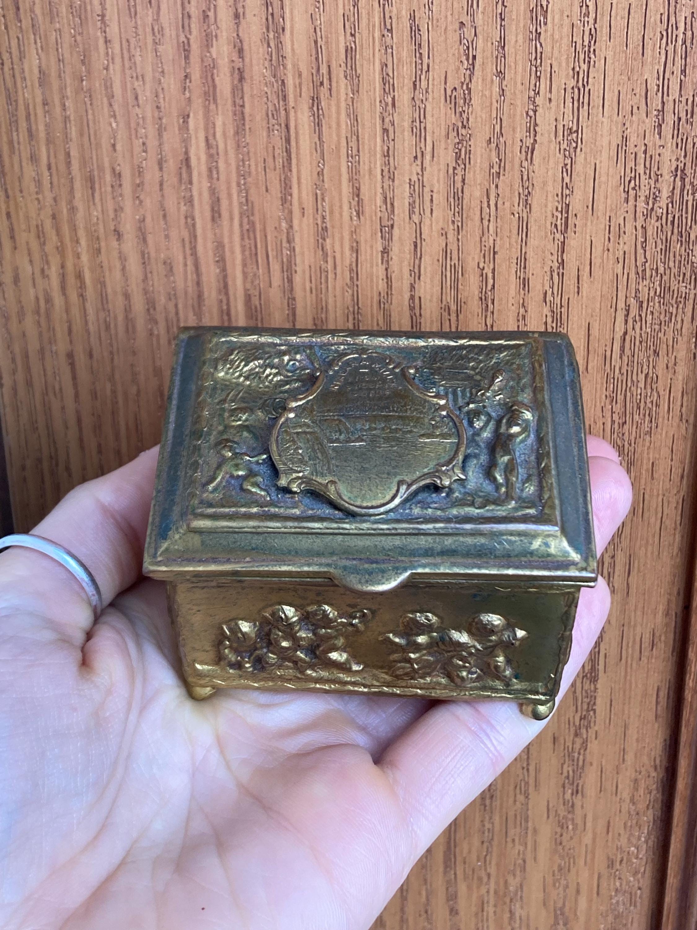 Vintage Niagara Falls Souvenir Jewelry Box With Embossed Scenes of ...