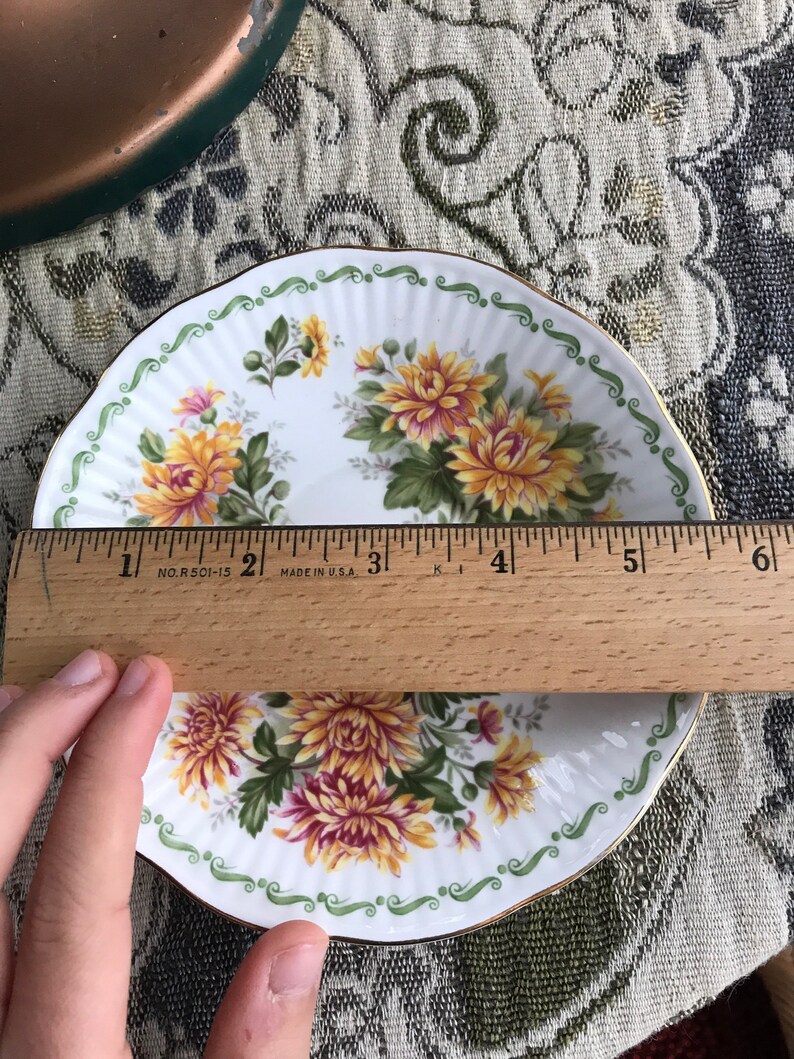 Vintage Queens Fine Bone China Rosina China Co November - Etsy Vintage Queens Fine Bone China Rosina China Co November - Etsy