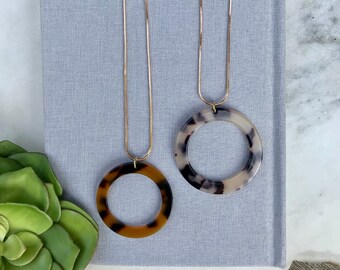 Tortoise shell rings | Etsy