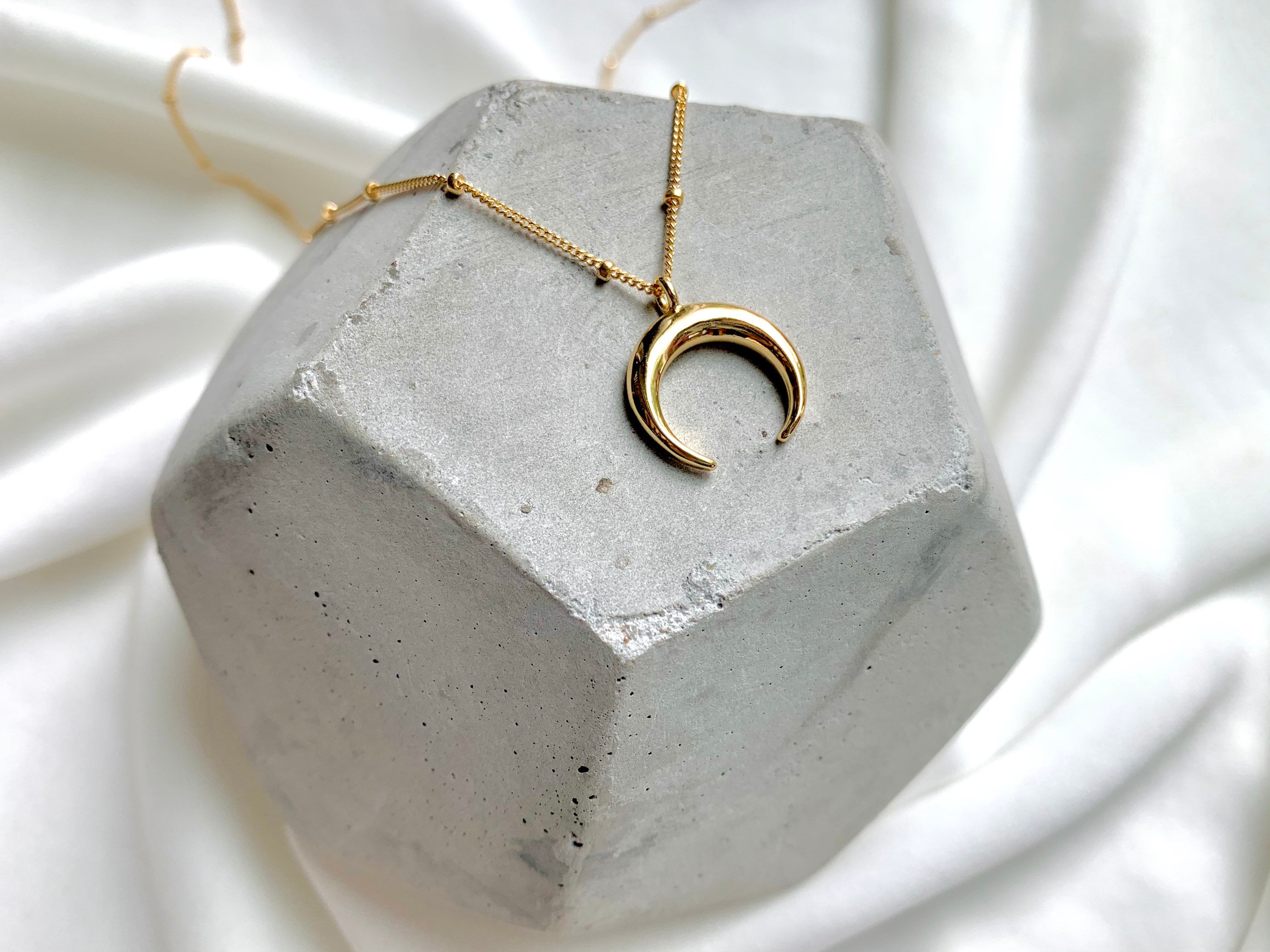 Dainty Crescent Necklace Gold Filled Crescent Moon Necklace | Etsy