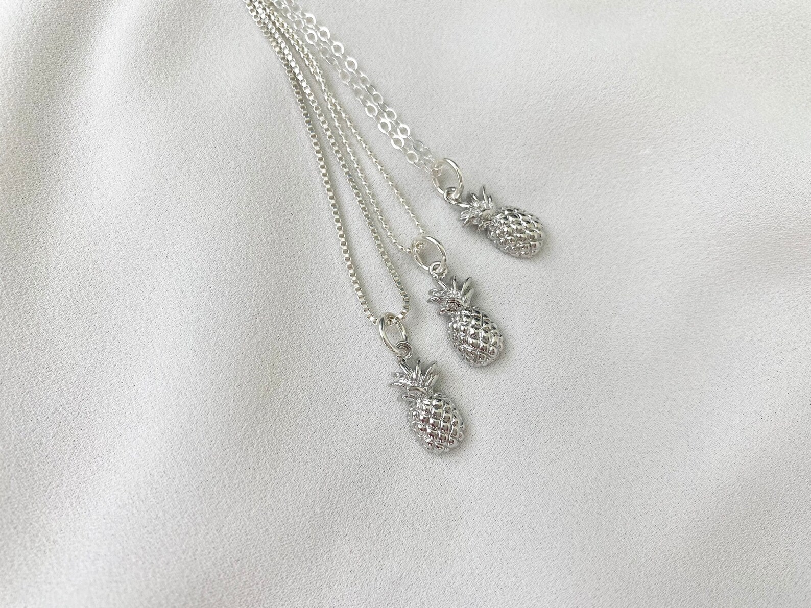 Silver Pineapple Necklace Minimalist Pineapple Pendant Tiny Pineapple ...