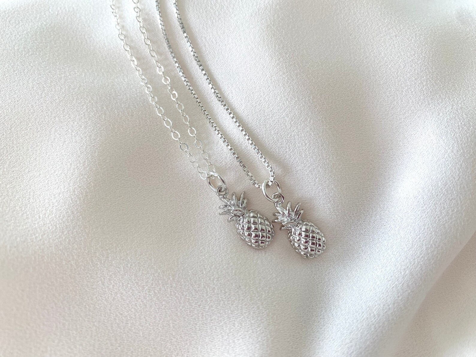 Silver Pineapple Necklace Minimalist Pineapple Pendant Tiny Pineapple ...