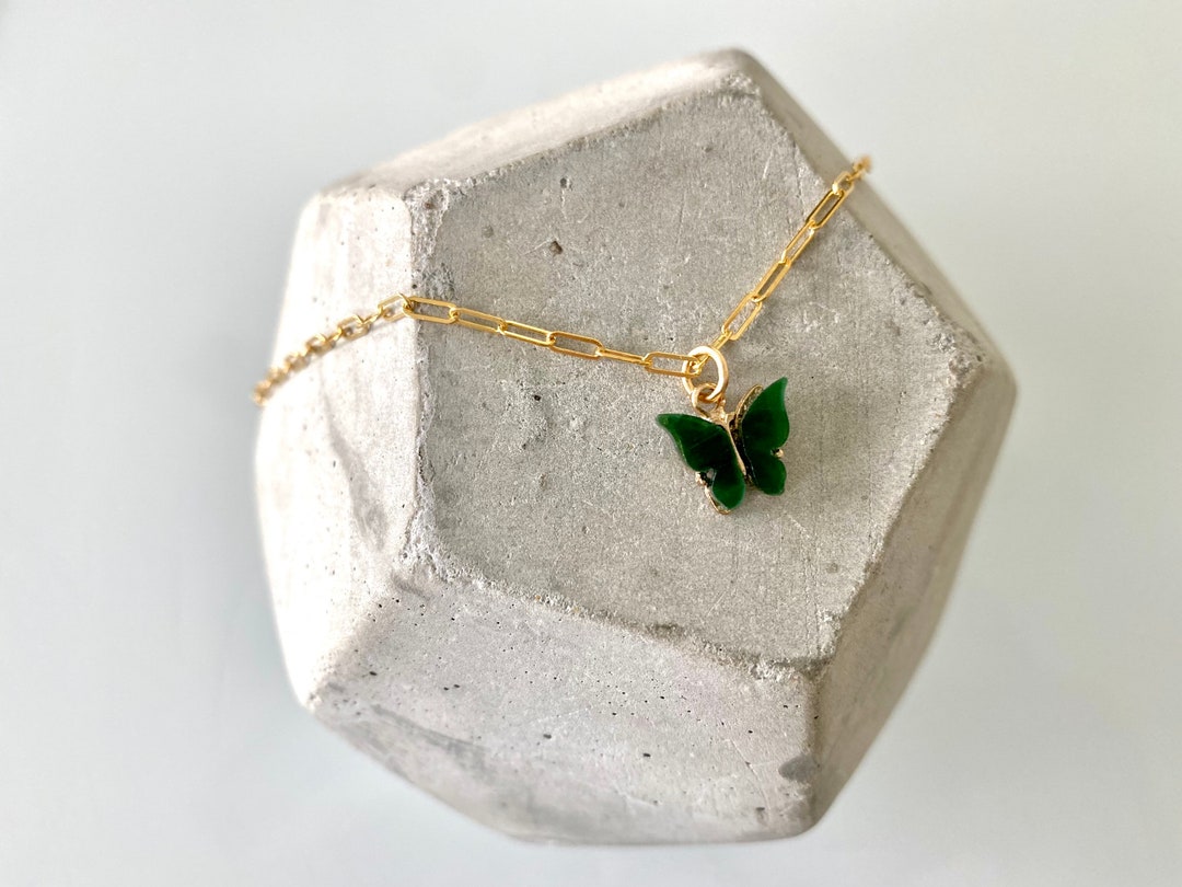 Green Butterfly Necklace Dainty Butterfly Pendant Dark Hunter - Etsy