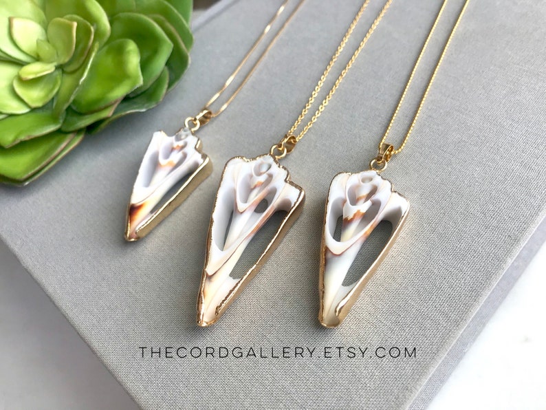 Real Shell Necklace Conch Shell Necklace Seashell Necklace | Etsy