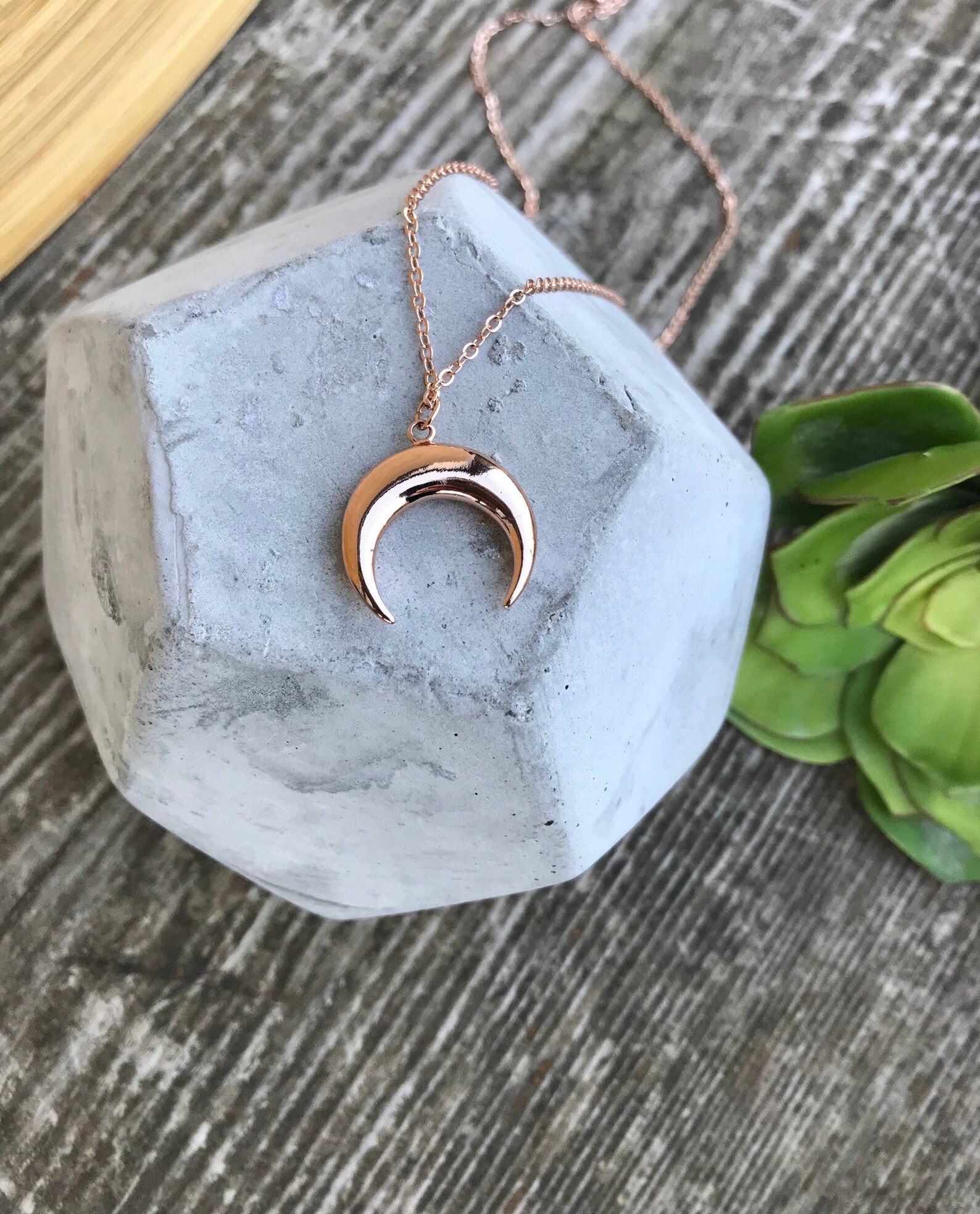 Rose Gold Crescent Moon Necklace Minimalist 14k Filled Rose - Etsy