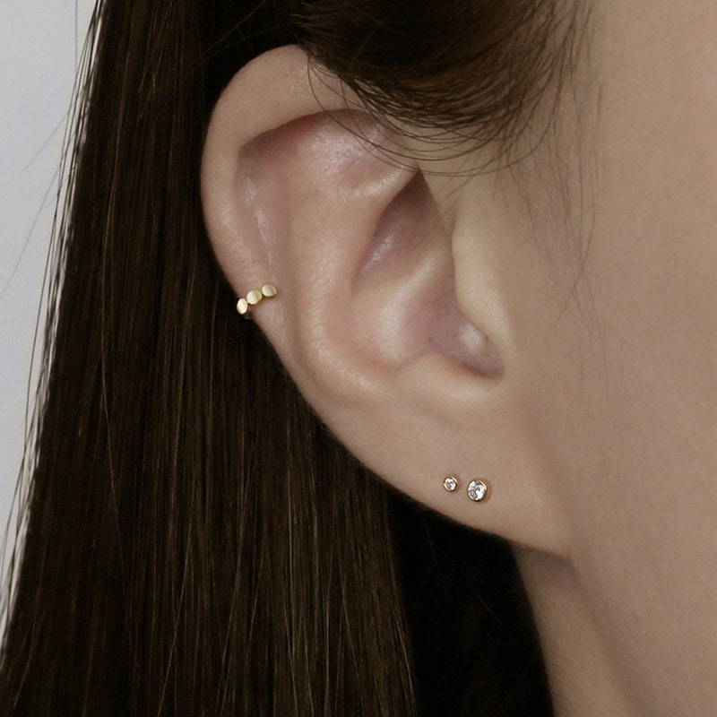 14k Gold Cartilage Earring - Etsy