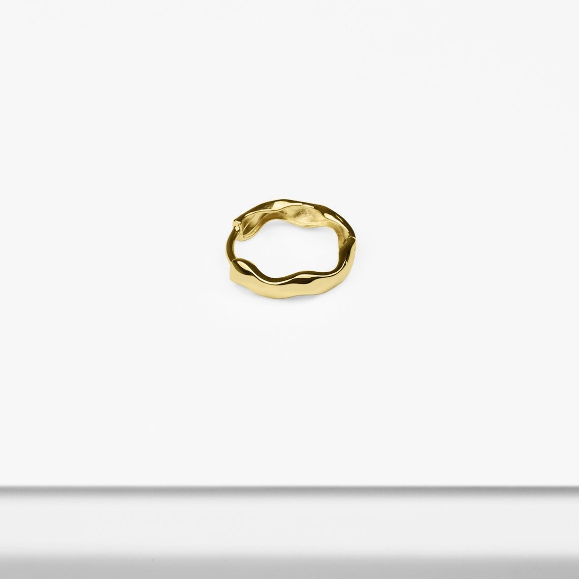 14k Solid Gold Wavy Hoop Earring, Organic Shaped Hoop Earring, Medium ...