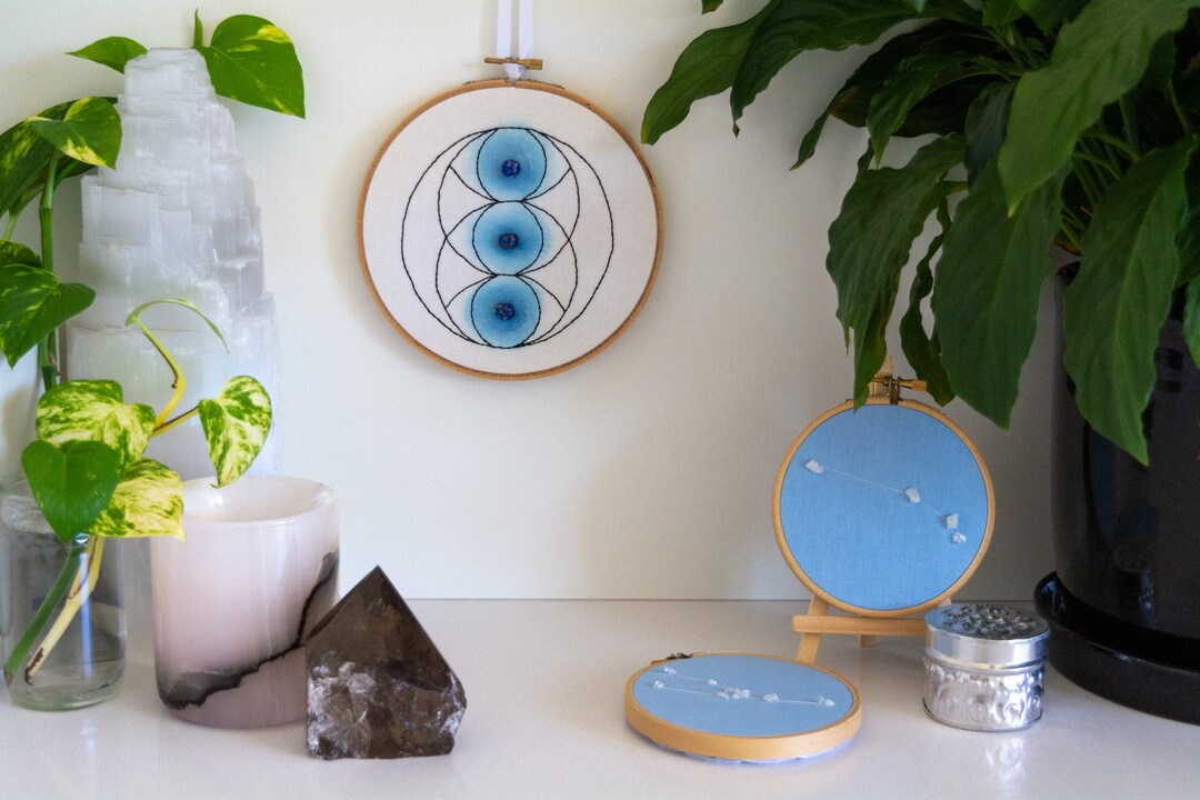 Lapis Lazuli Piscis Eye Trinity acuarela cristal bordado a mano obras ...