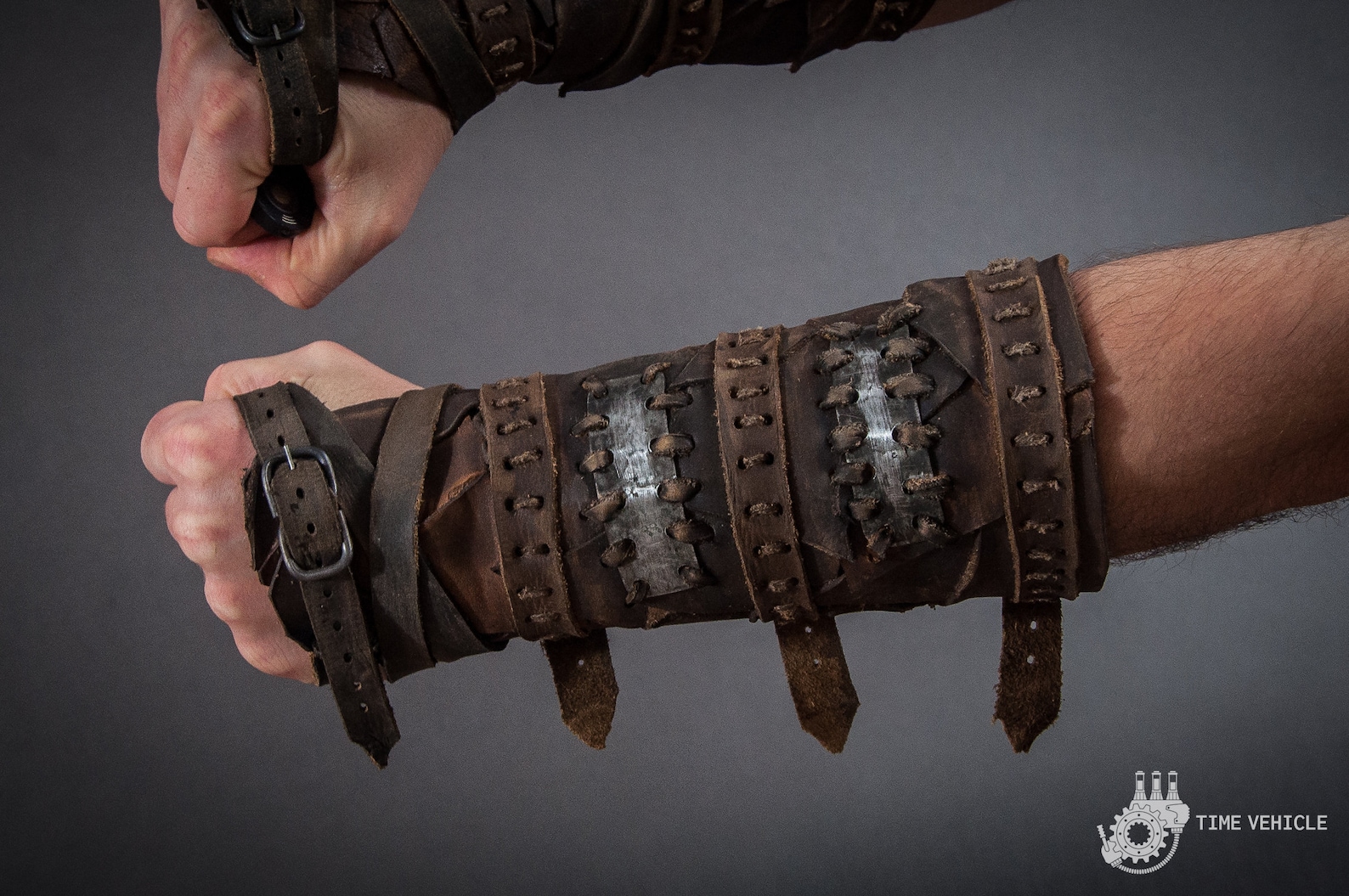 Set of Two Bracers - Leather Vambraces - LARP Armor - Leather Hand Wrap ...