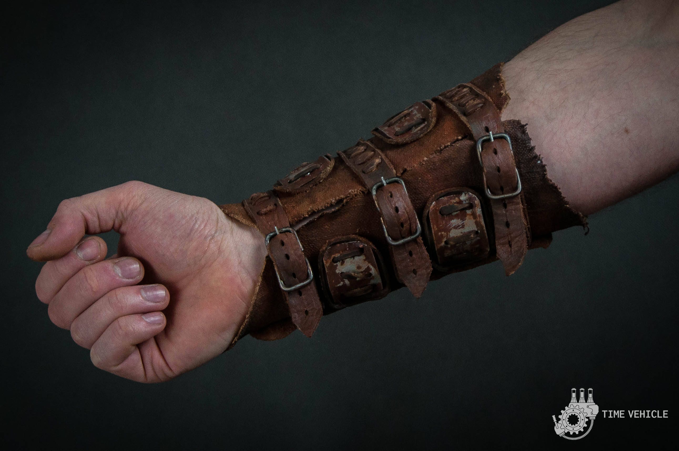Wasteland Warrior Steel Bracer – Post-apocalyptic Forearm Armor - Etsy