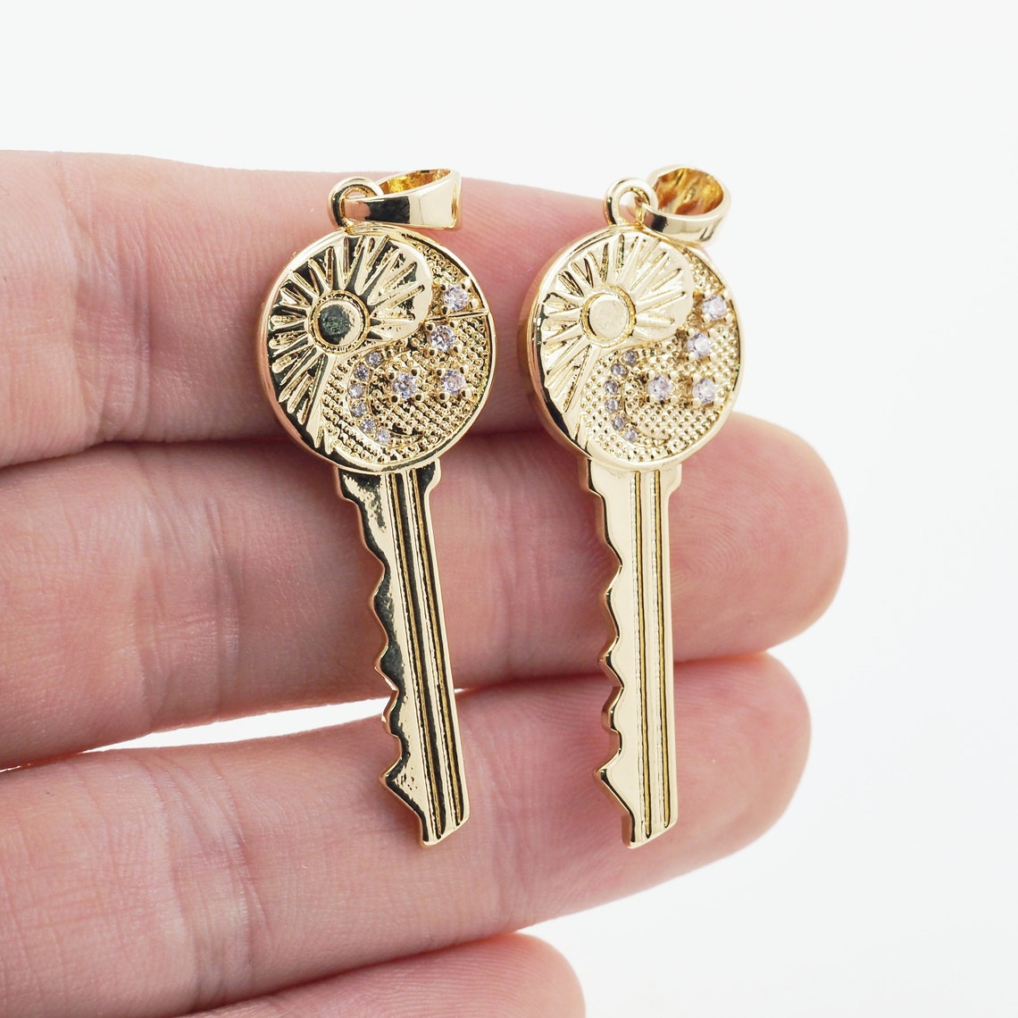 New Exquisite 18K Gold Key Charm Pendant Jewelry, Brass Embed Cubic ...