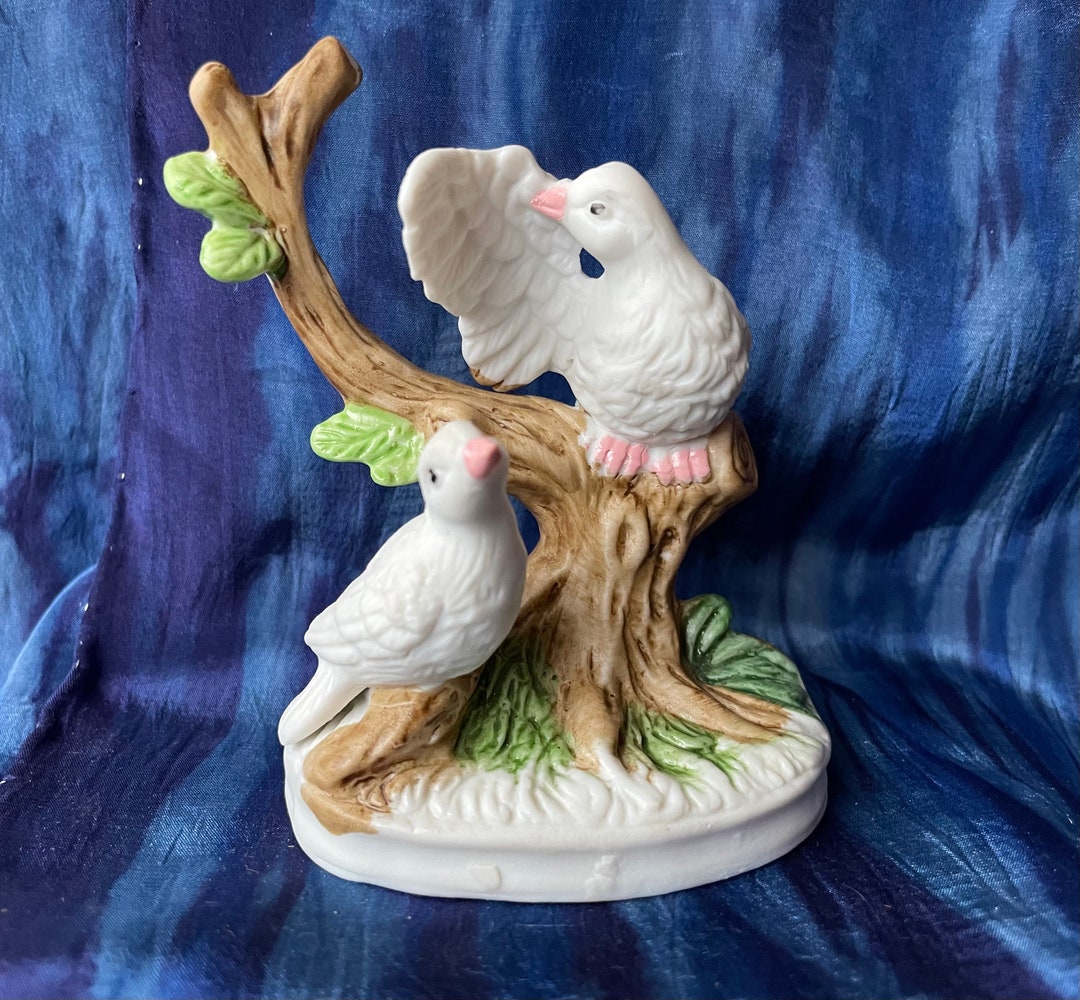 Miniature Porcelain White Doves Figurine, Lefton, Birds, Bird Figurine ...