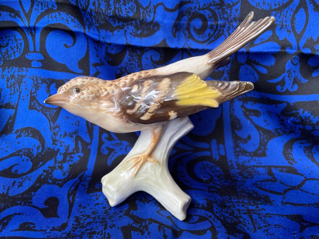 Vintage Goebel Bergfink Brambling Pinson Bird Figurine, Porcelain ...