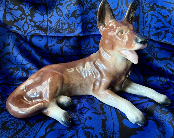 Vintage Midcentury California Art Pottery Large king Police Dog ...