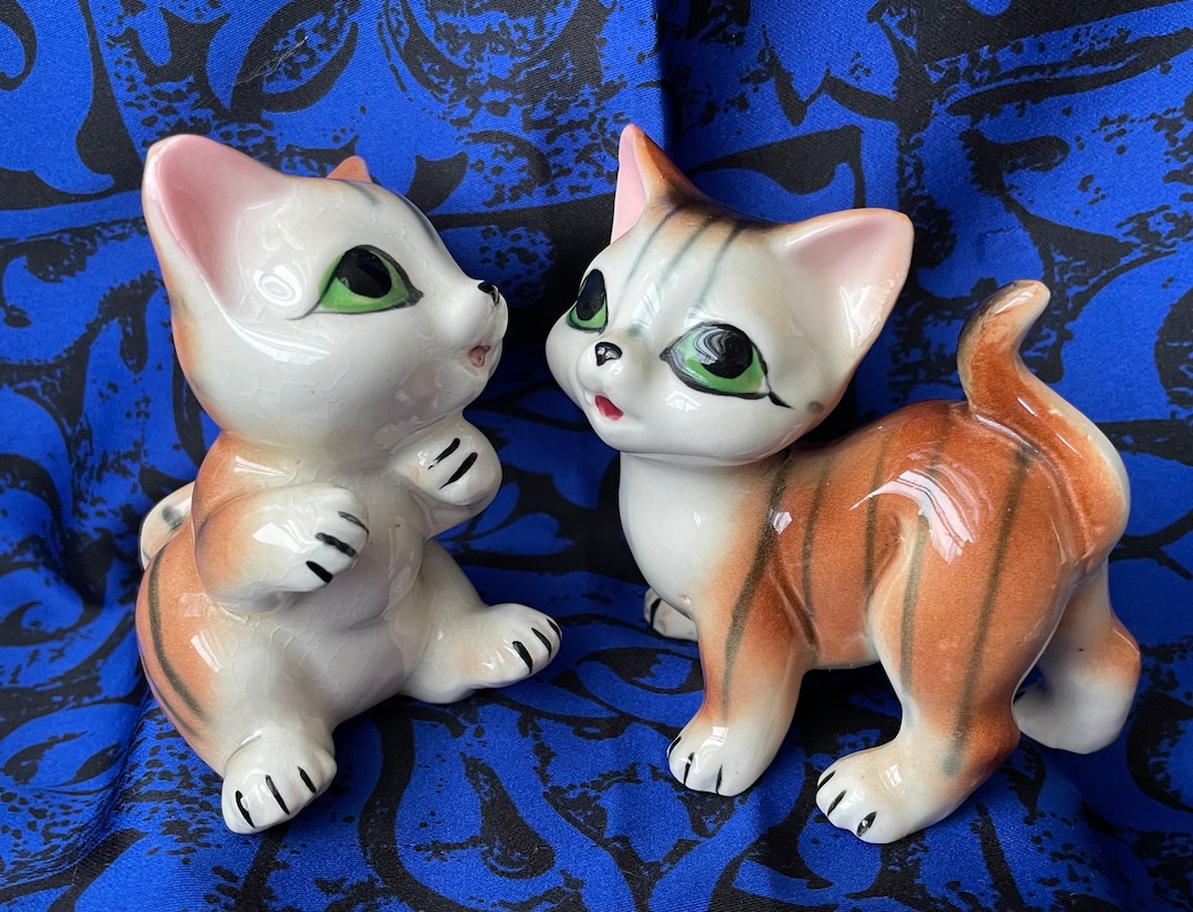 Pair of Vintage Porcelain Ginger Tabby Kitten Figurines With Green Eyes ...