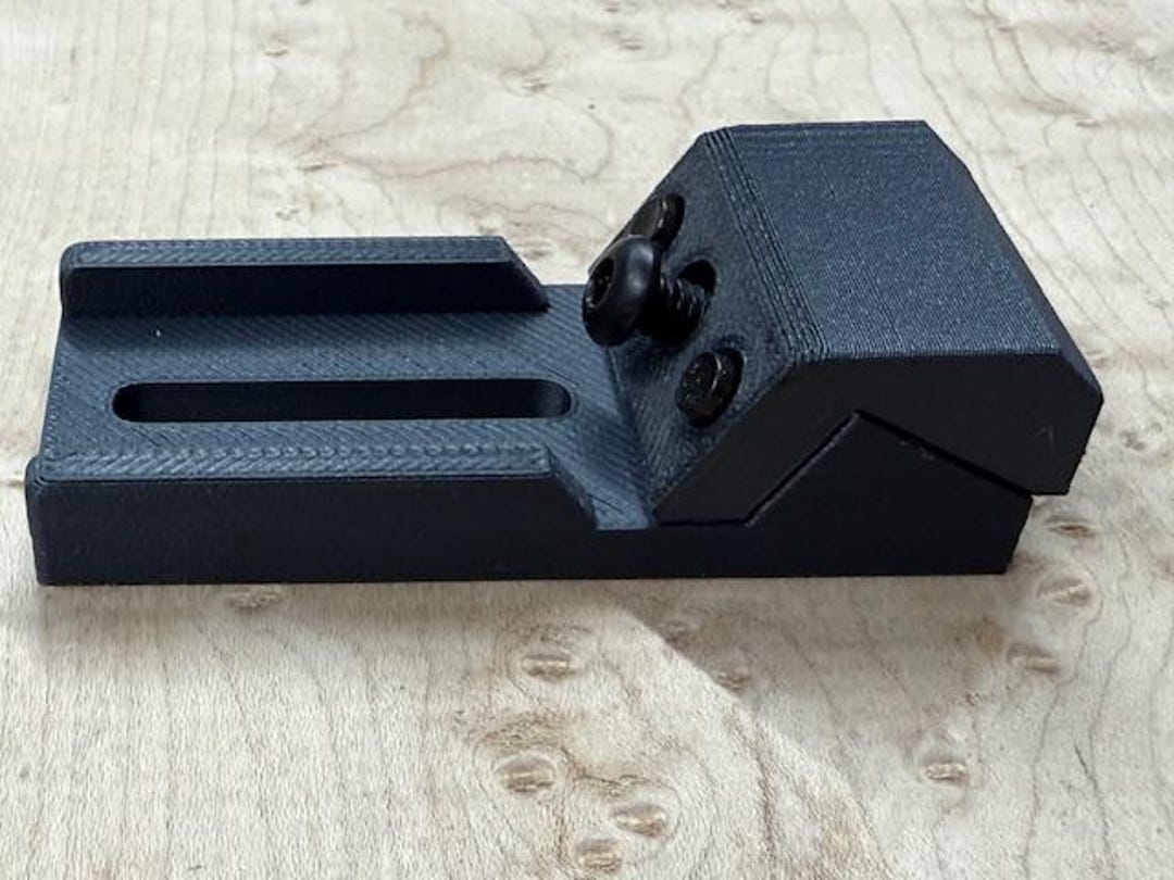 4 Pack, 2-way Compression Clamp, Head Rides on 2 Steel 1/4" Dowels ...