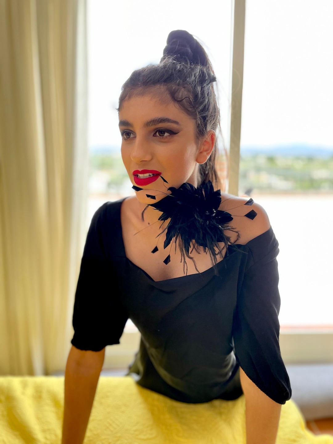 Large Black Feathered Flower Choker, Prom Feather Necklace, Graduation ...