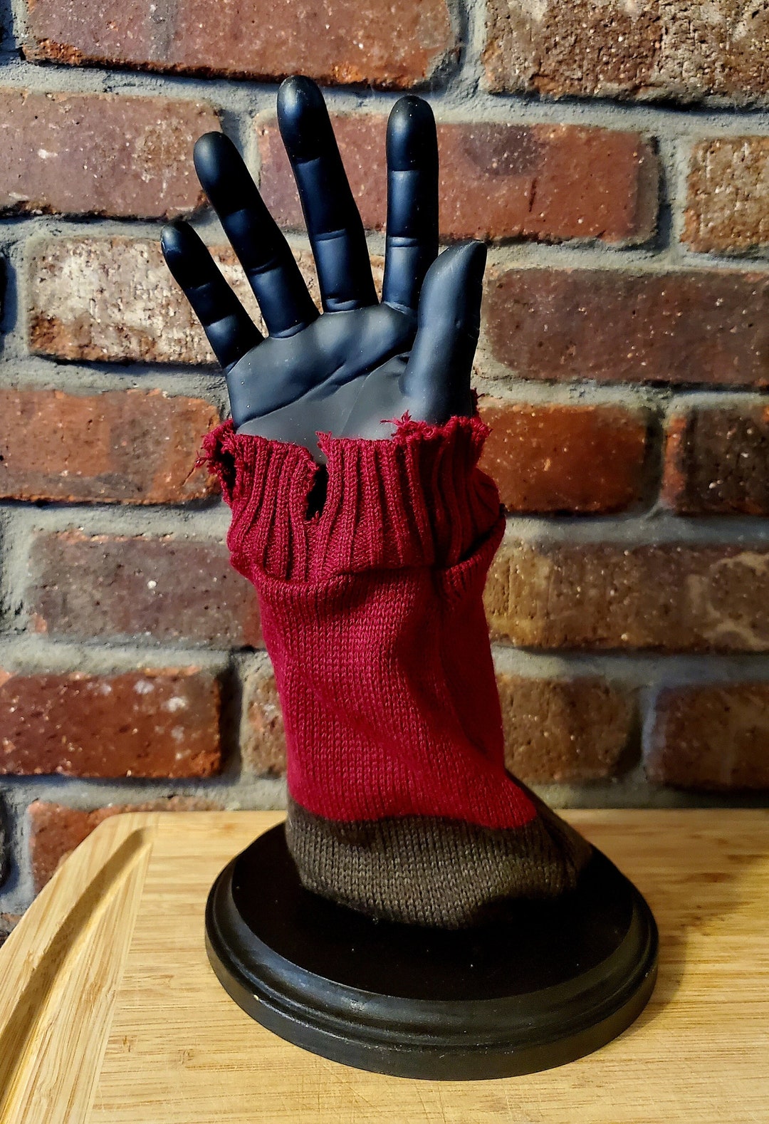 Freddy Glove Display Stand - Etsy