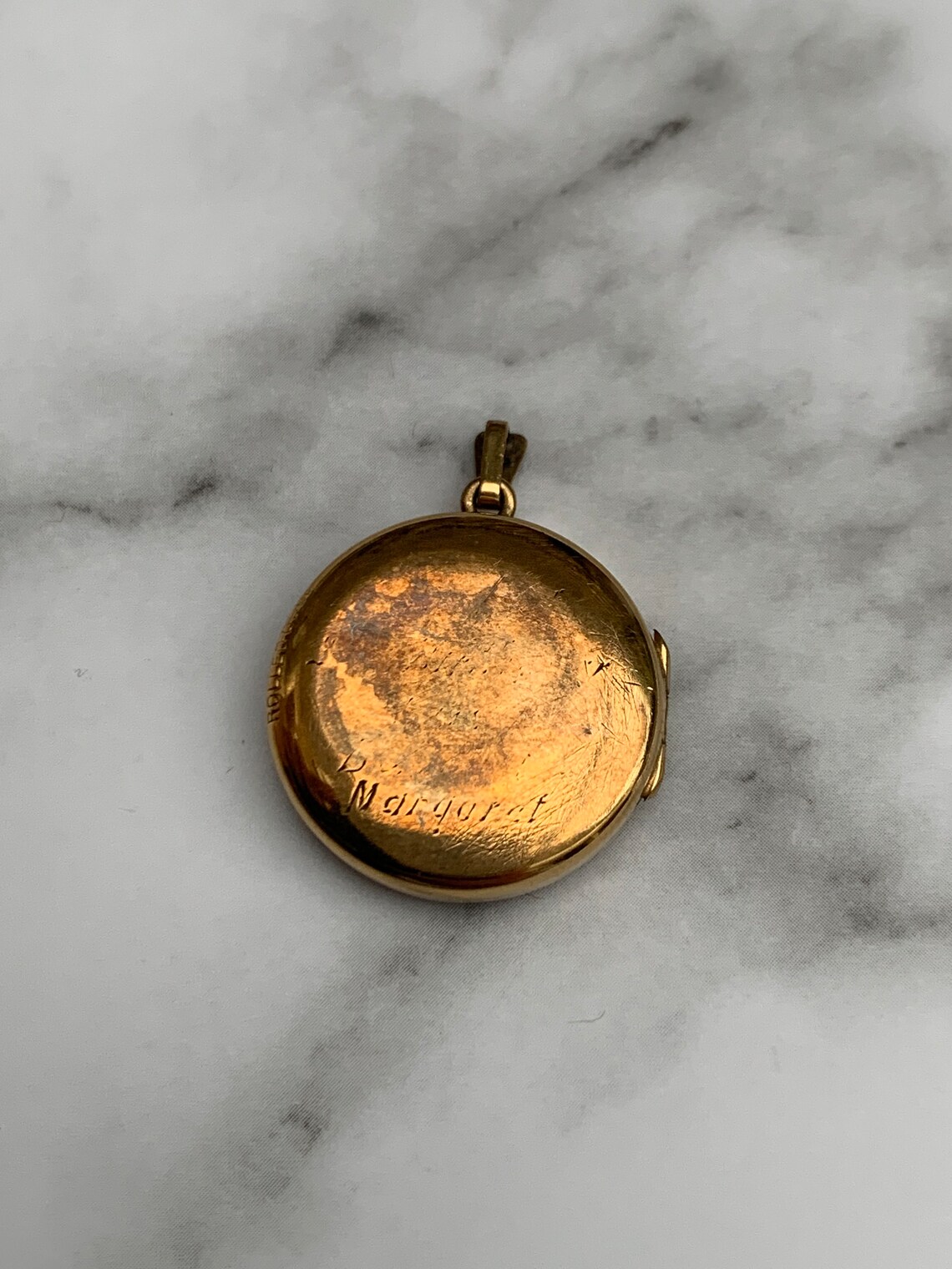 Vintage Rolled Gold Round Circle Locket Engraved Jewelry Ladies Gift ...