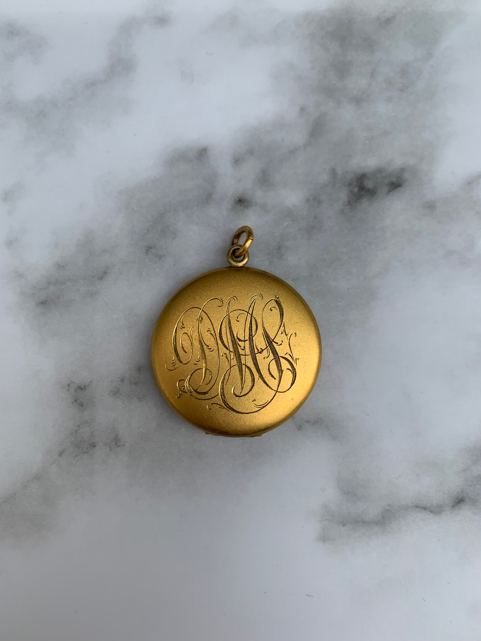 VICTORIAN ANTIQUE LOCKET Monogrammed Engraved Large Mysterious Locket ...