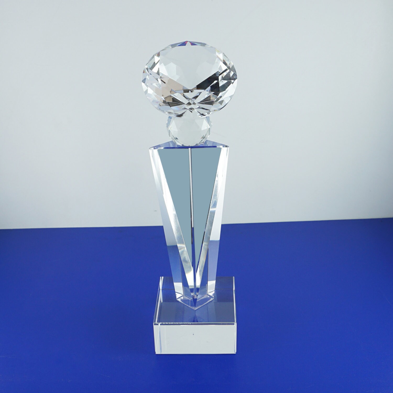 Crystal Glass Diamond Trophy Awards Recognition Achievement Reality ...
