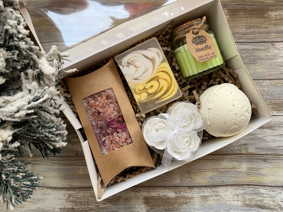 Spa and Relaxation Hamper - Spa Gift Box - Vanilla Spa Box - Gift for ...