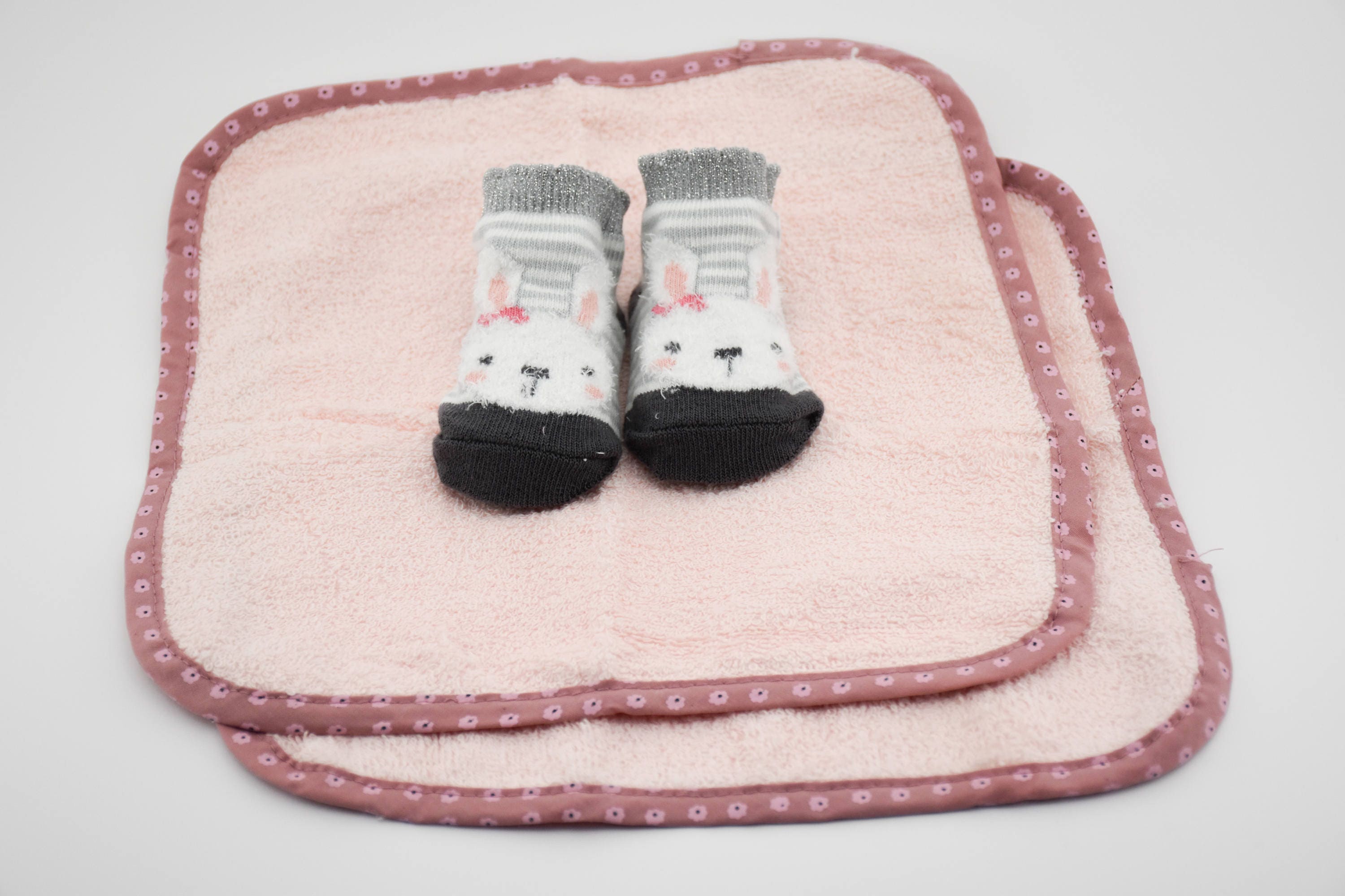 Baby Girl Pink Diaper Babies - Baby Shower Gift Set – Bunnies - Etsy