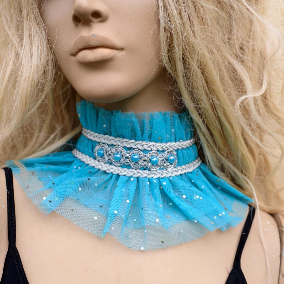 Victorian High Collar Ruffled Edwardian Wide Choker Renaissance Outfit ...