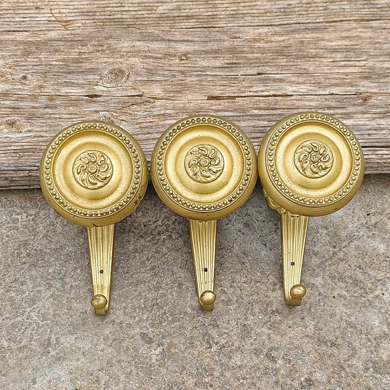 Vintage Brass Coat Hooks Victorian Coat Rack Set of 3 - Etsy