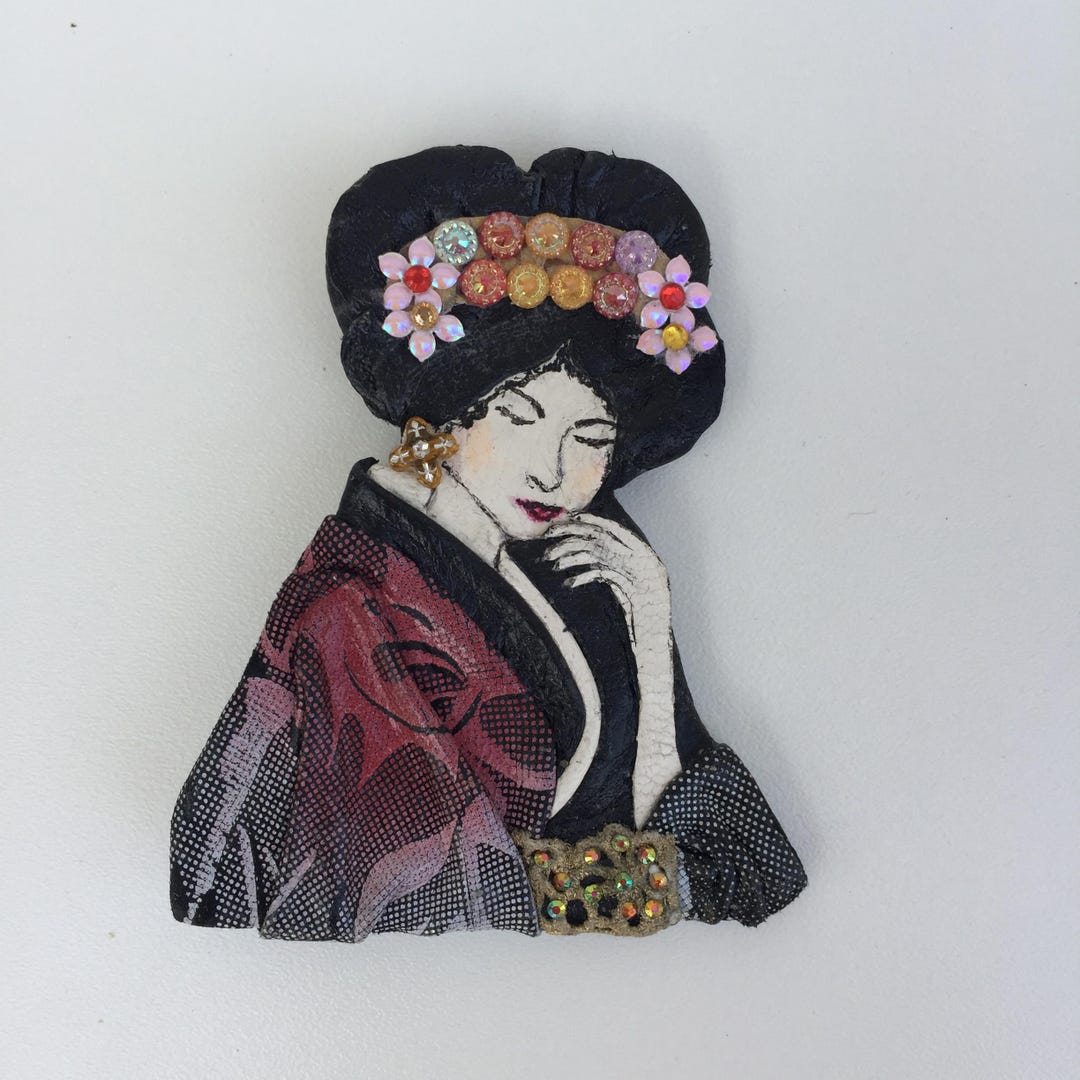 Japanese Woman Large Brooch Art Oriental Ladies Face Broach Asian Hand ...