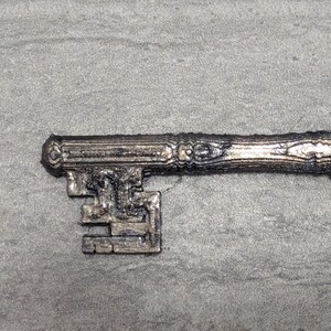 Resident Evil Village Lady Dimitrescu Key 3d Printed Replica - Etsy