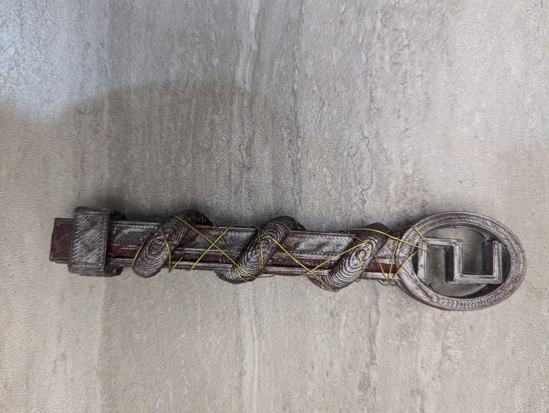 Resident Evil 7 Biohazard Snake Key - Etsy