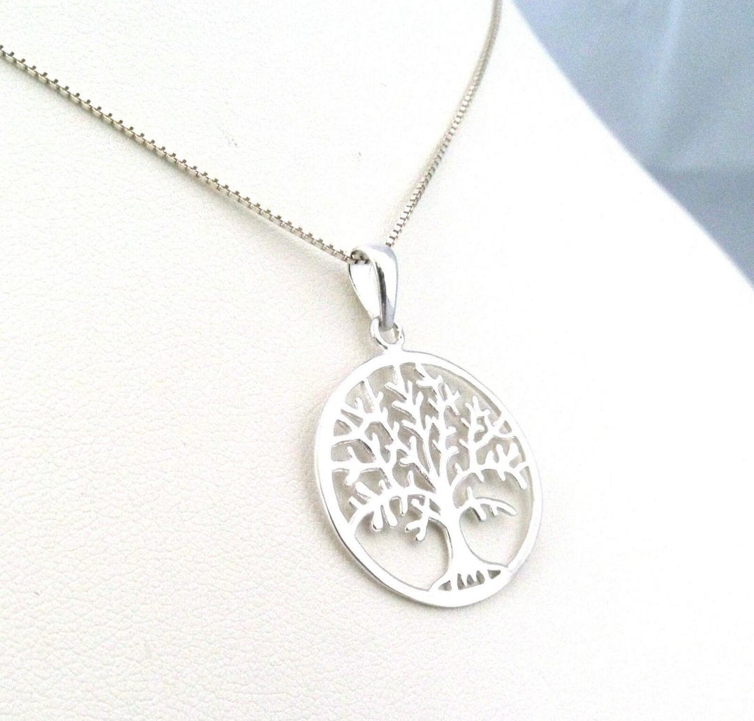 925 Sterling Silver Tree of Life Pendant With 18 Inch Silver Box ...