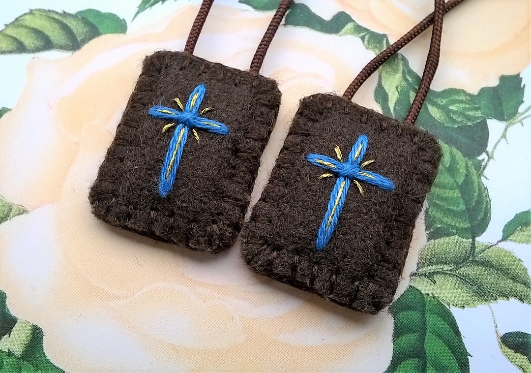 Very Small Brown Scapular (0.8" X 1" Panels), 100% Woven Wool Scapular ...