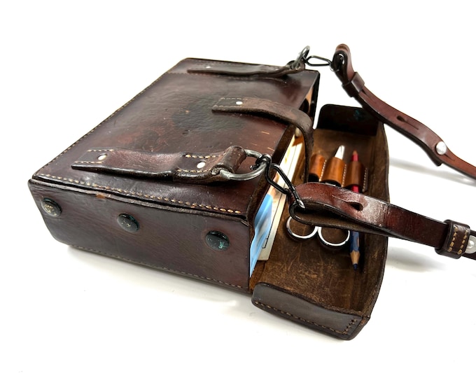SWISS Army Medic Bag 1975 With Contents Leather Medic Bag for Artists ...